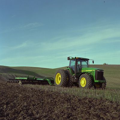 John Deere | Waterloo Factory